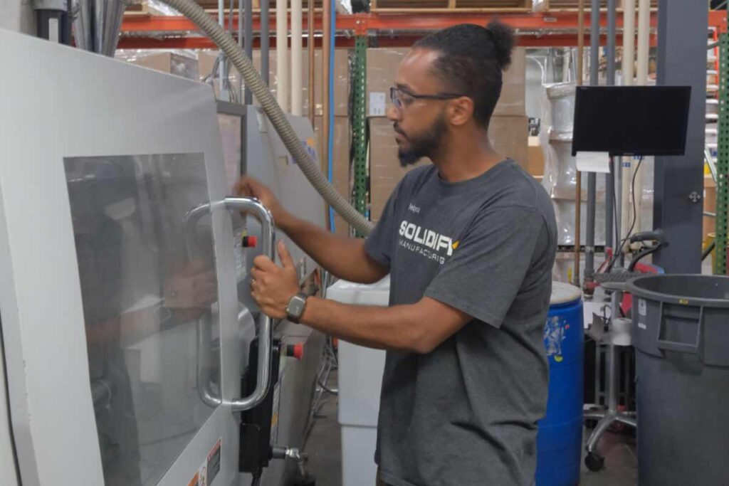 Injection Molding - Solidify Manufacturing