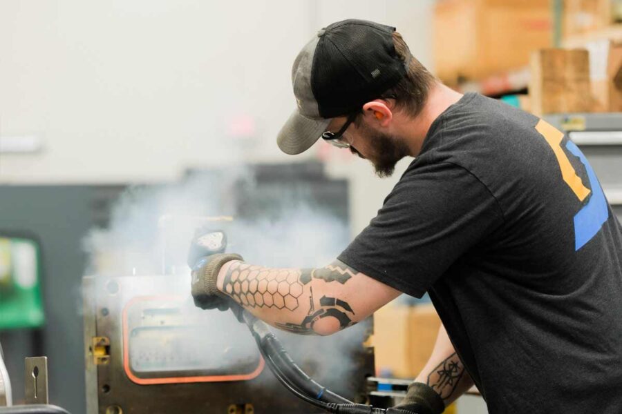 Injection Molding - Solidify Manufacturing