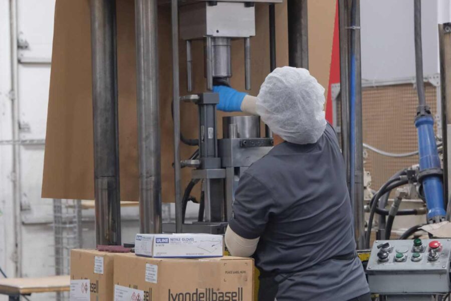 Thermoset Molding - Solidify Manufacturing